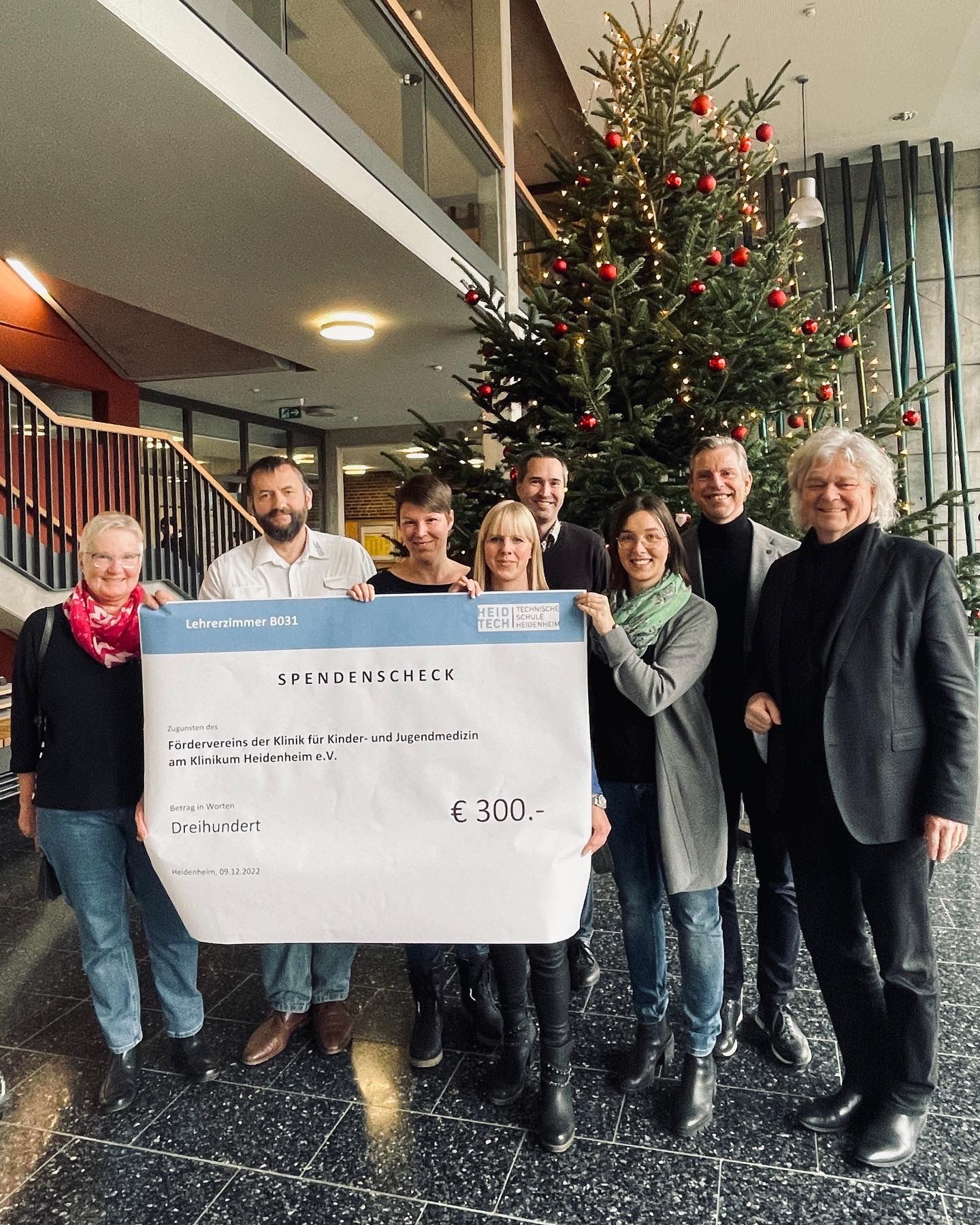 Technische Schule Heidenheim - HEID TECH spendet Geldpreis an die ...